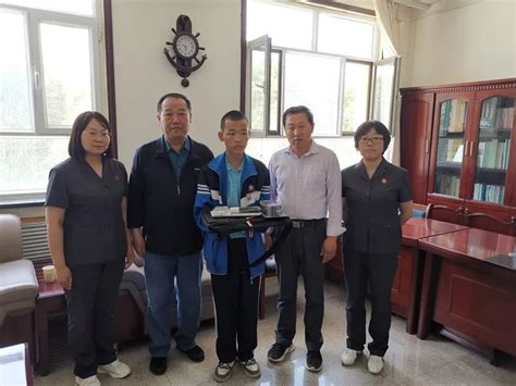 金塔：开展“我为群众办实事牵手关爱困境儿童”活动澎湃号·媒体澎湃新闻 The Paper