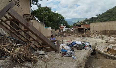 A ocho días de la tragedia en Las Tejerías aún creen en los milagros Caleidoscopio Humano