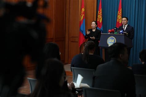 Жагсаалтаар нэр дэвшигчдийн 50 хувь нь эмэгтэй байх саналыг Засгийн газраас өглөө Tsoh Mn