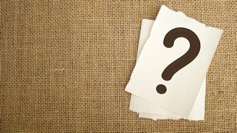 Premium Photo Question Mark Heap On The Burlap Concept For Confusion
