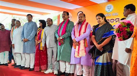 Newly Appointed Odisha Bjp Chief Manmohan Samal Accorded Grand Welcome