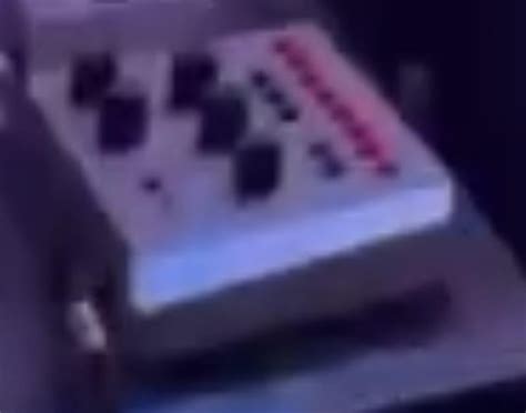 Id Of A Small Synth R Synthesizers