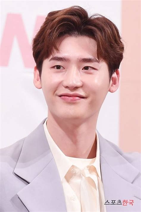 이종석 오늘 8일 사회복무요원 첫 출근…잠시 안녕