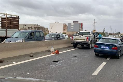 Photos Deux accidents sur l autoroute à péage
