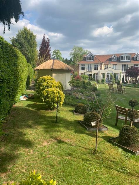 Grant Batchelor Grant Batchelor Master Thatcher Ltd