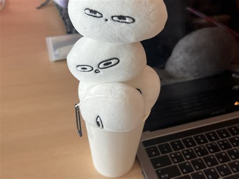 너 눈을 왜 그렇게 떠 왈맹이 굿즈 컴백 텀블벅 크리에이터를 위한 크라우드펀딩