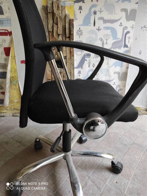 Продавам офис стол Стол табуретка Мебели за дома и офиса Пловдив Продавам офис стол о