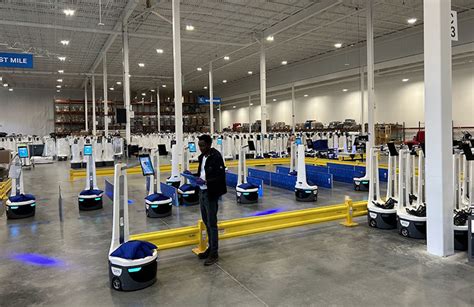 Locus Robotics Systems Reach 4b Picks As Warehouse Automation