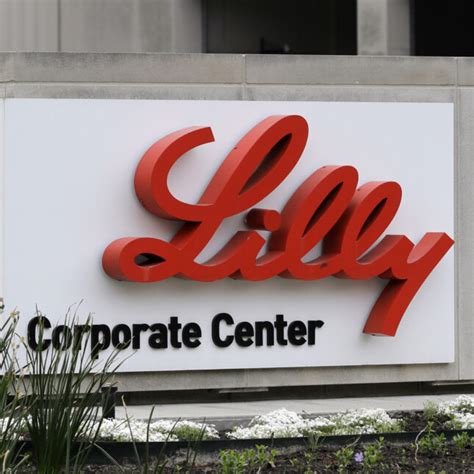 Fda Approves Eli Lilly Ulcerative Colitis Treatment Omvoh Stat