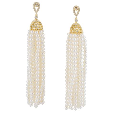 Pearl And Emerald Tassel Earrings At 1stdibs Pearl And Emerald Earrings