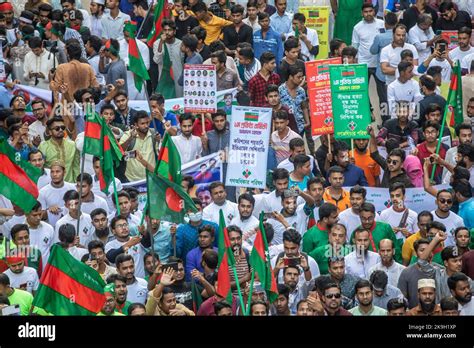 Dhaka Bangladesh 28th Oct 2022 People Hold Placards And Flags