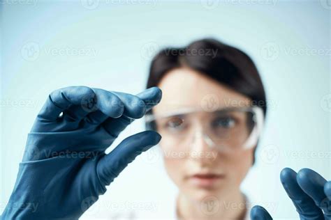 Woman Laboratory Assistant Analysis Diagnostics Technology Research