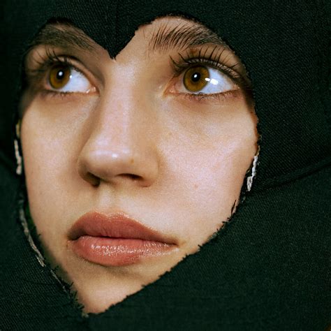 Амура альбом Я хочу любить слушать онлайн бесплатно на Яндекс Музыке в