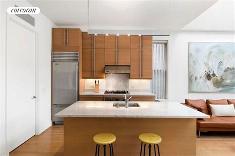 233 E 17th St New York Ny 10003