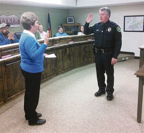 Phil Stubblefield Sworn In As New Meeker Chief Of Police The Herald