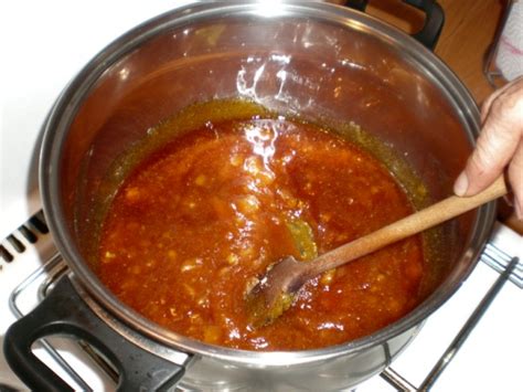 Pekmez od jabuka rajčice i voćnog sirupa Reci Peci