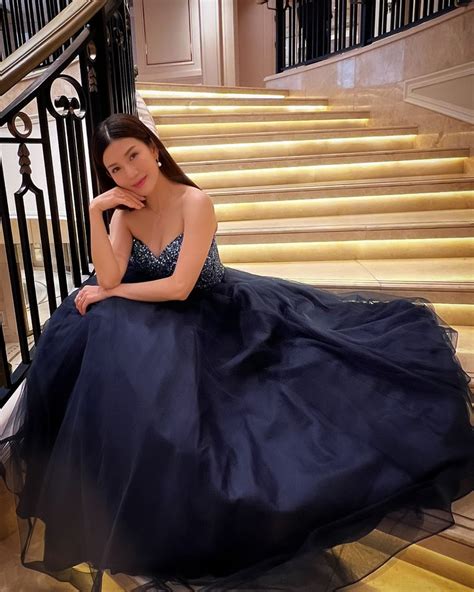 44歲《娛樂大搜查》主持張美妮大解放罕晒性感相 穿逼爆低胸晚裝現導彈級上圍 Lihkg 討論區