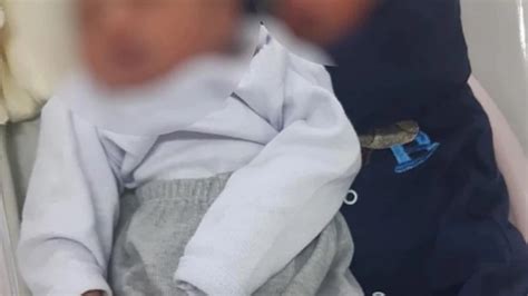 ברזיל קיימה יחסים עם 2 גברים באותו יום וילדה תאומים משניהם חדשות 13