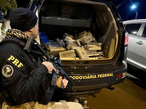 PRF apreende quase 50 quilos de cocaína no Paraná Polícia Rodoviária