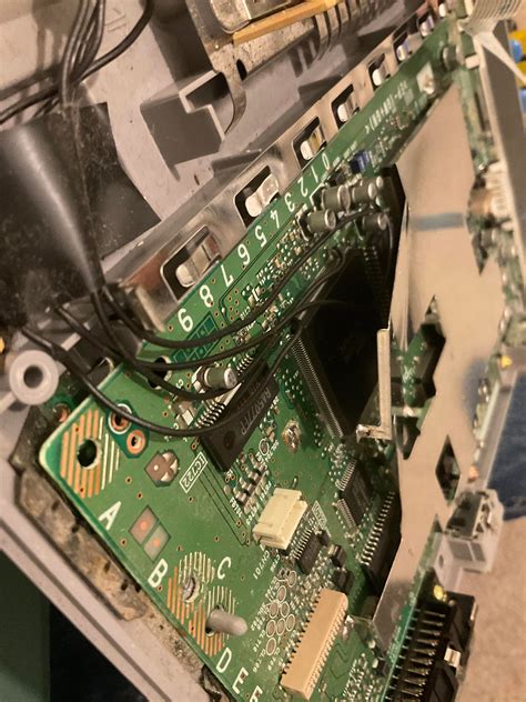 Can Anyone Help Fix This Ps1 L Bought Looks Like Its Been Tampered With Before And Does Not