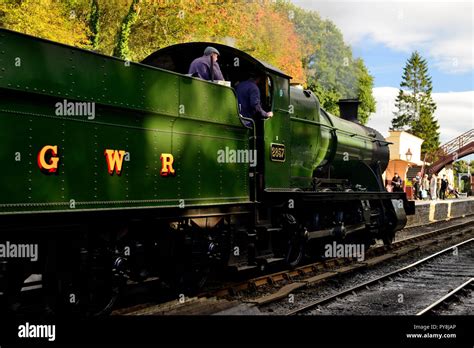 Gwr 2800 Class Loco No 2857 Entering Goathland Station On The North