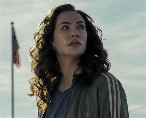 Who Plays Erin Greene In Midnight Mass Kate Siegel Midnight Mass