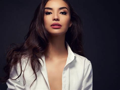 After Agongs Resignation Kelantan Princes Ex Manohara Opens Up On