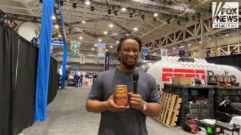 Ex Nfl Star Todd Gurley Dishes On Secret Recipe Satoji News