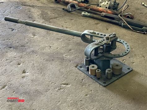 Lot 1 16184 1 Small Bench Top Pipe Bender With Dies