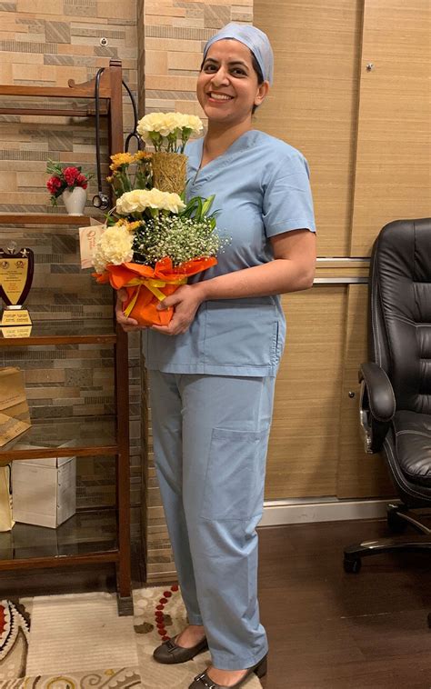 Best Gynecologist In India Top Fibroid Surgeons Dr Shweta Raje