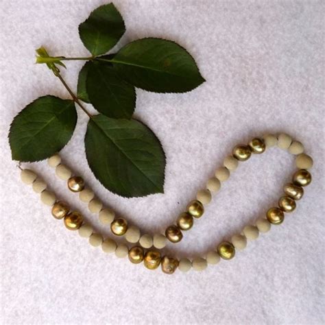 How To Make Rose Beads From Your Wedding Flowers Feltmagnet
