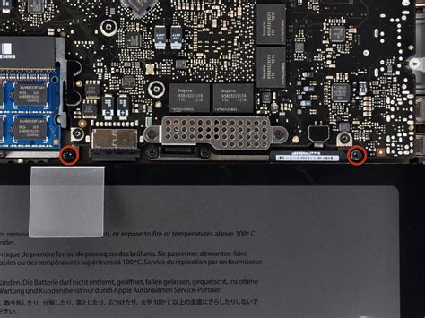 A Battery For MacBook Pro Unibody A Mid