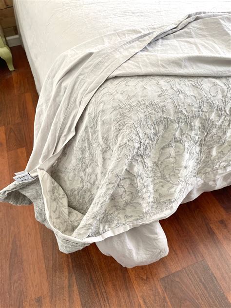 How To Put On A Duvet Cover The Easy Way Houzewize