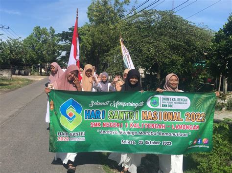 Kirab Hari Santri Nasional 2022 Smkn I Kalitengah