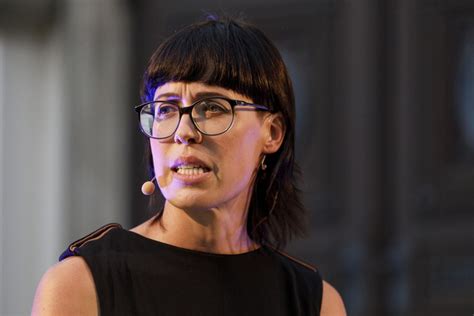 Eva Karl Faltermeier Ich Hab Mir Jeden Traum Verwirklicht
