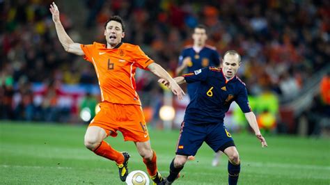 Mark Van Bommel Na Celowniku Przestępców Uciekł W Ostatniej Chwili Tvp Sport