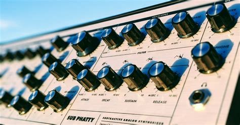 MATRIXSYNTH MOOG Sub Phatty Synthesizer