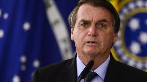 PF pede quebra de sigilo fiscal e bancário de Bolsonaro