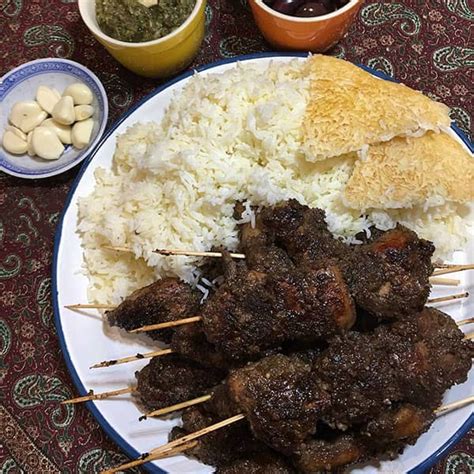طرز تهیه جوجه ترش فسنجونی خوشمزه به روش اصیل رشتی