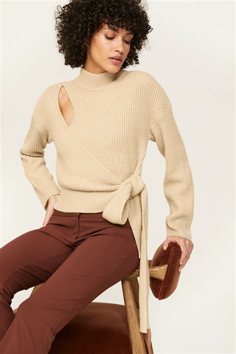 Sora Sweater By Astr The Label Rent The Runway