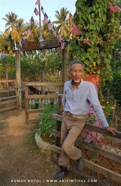 Uniknya Rumah Botol Di Terengganu