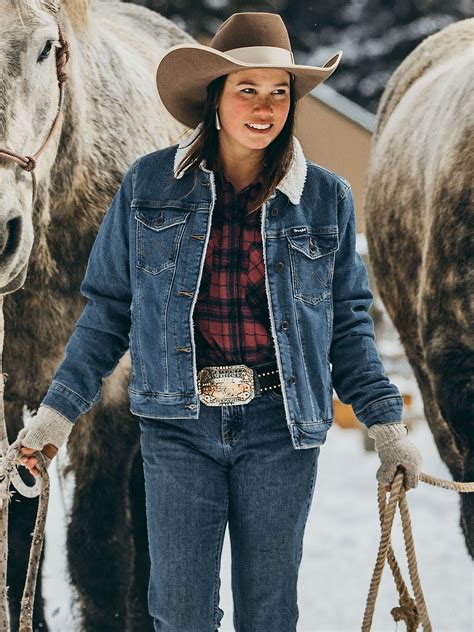 Womens Wrangler Retro® Sherpa Lined Western Denim Jacket