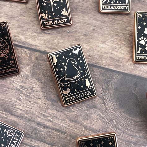 The Witch Tarot Card Enamel Pin Stocking Filler T Lapel Pin Badge