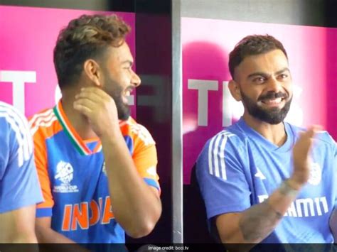 Watch Virat Kohli Cant Stop Smiling As Rcb Teammate Honours ‘best
