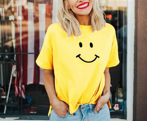 Face Happy Unisex T Shirt Hipster Yellow Clothing Casual Grunge Tee