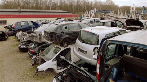 IMCDb org 2004 Audi A3 Sportback Typ 8PA in Tatort Der Mörder in