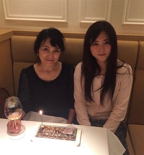 写真・図版（1枚目） 【電通過労死から7年】高橋まつりさんの母が「いつまでも元気でいなければならない」と話す理由 Aera