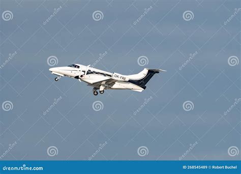 Embraer Phenom 100商务机在瑞士苏黎世 编辑类库存图片 图片 包括有 事业 商业 268545489