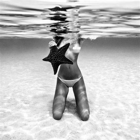 Alexis Ren Sexy And Topless 13 Photos Thefappening