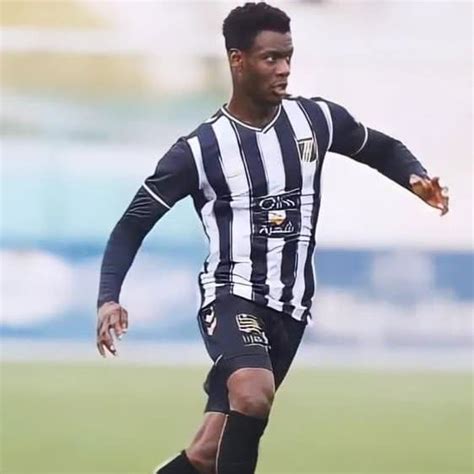 Stephane Gnaly Stegnalyjr • Threads Say More